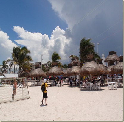 Southern Lady with Many Hats: Progreso and Cozumel Mexico
